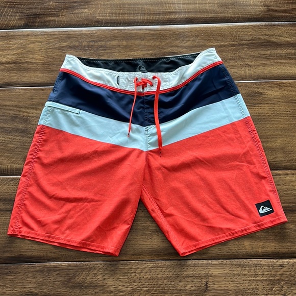 Quiksilver | Swim | Quicksilver Size 36 Bathing Suit Wside Zipper ...